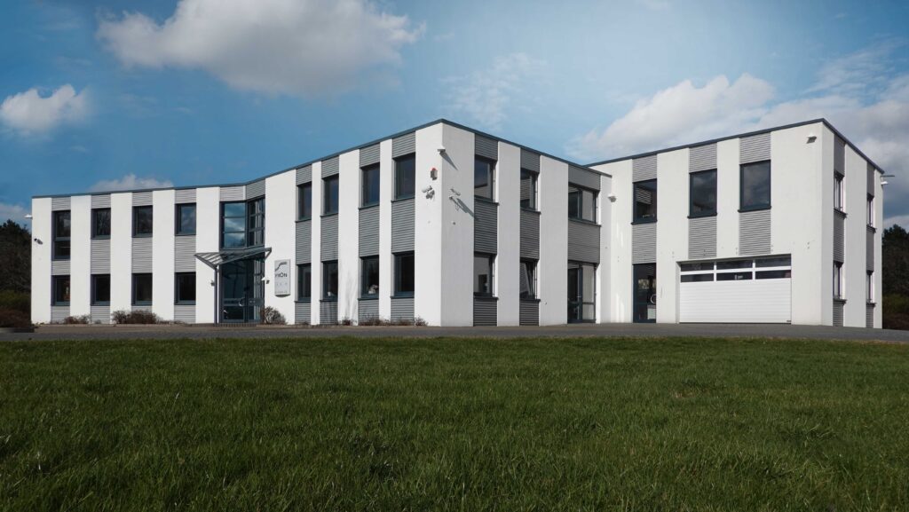 ABOUT US - Optron GmbH